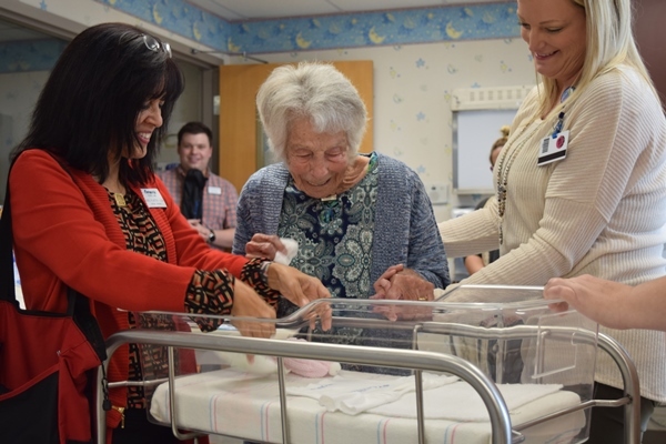 CoxHealth | 103-year-old nurse comes back to visit Cox Branson